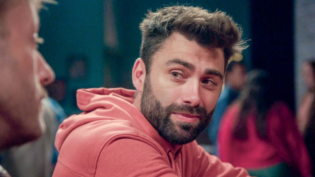 Milo: Pol denkt dat Milo verliefd is - Soapkijker